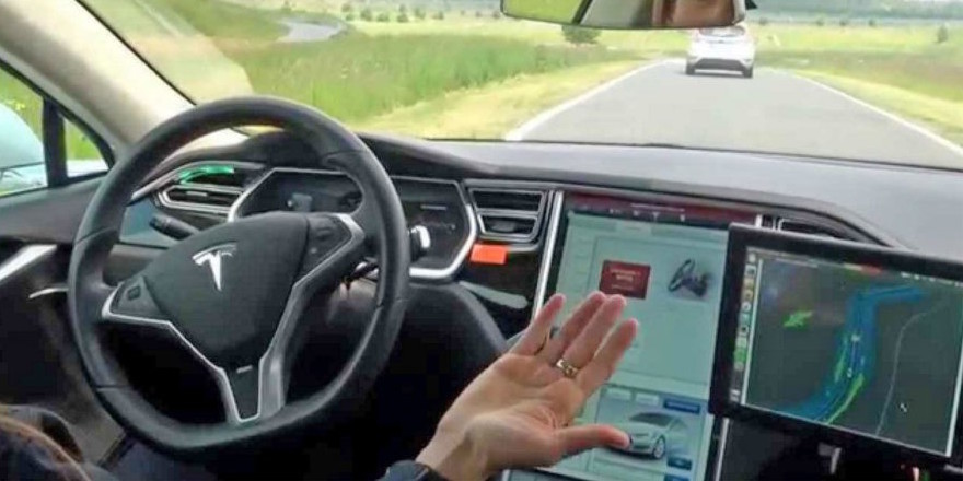 Tesla announces hardware kit for autonomous driving – The Last Driver ...