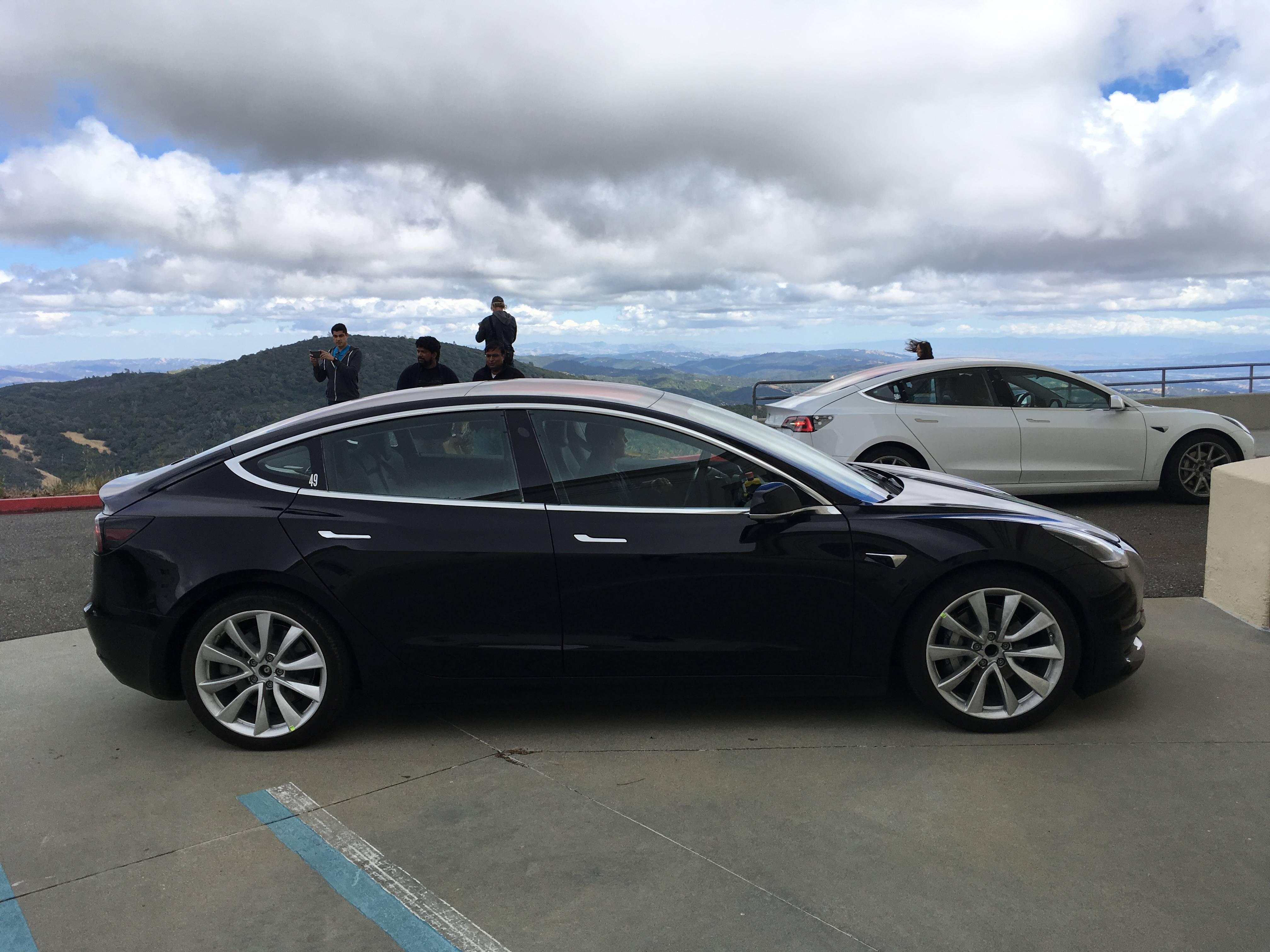 New Pictures of Model 3 Interior [Gallery] – The Last Driver License ...