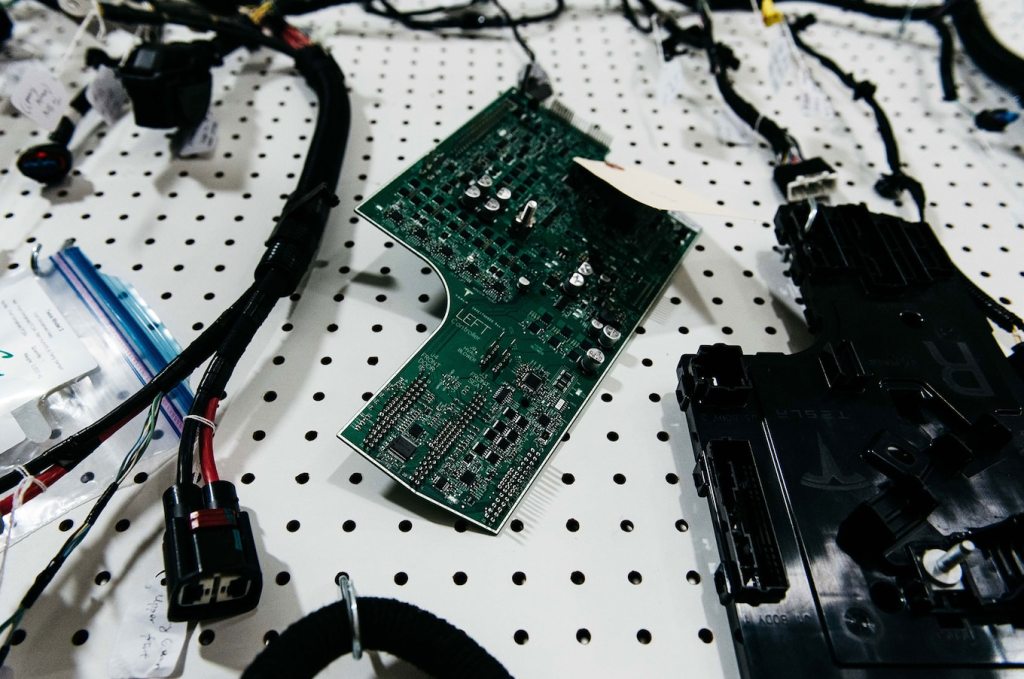 Tesla Model 3 Teardown: What’s In It, How Is The Quality? – The Last ...