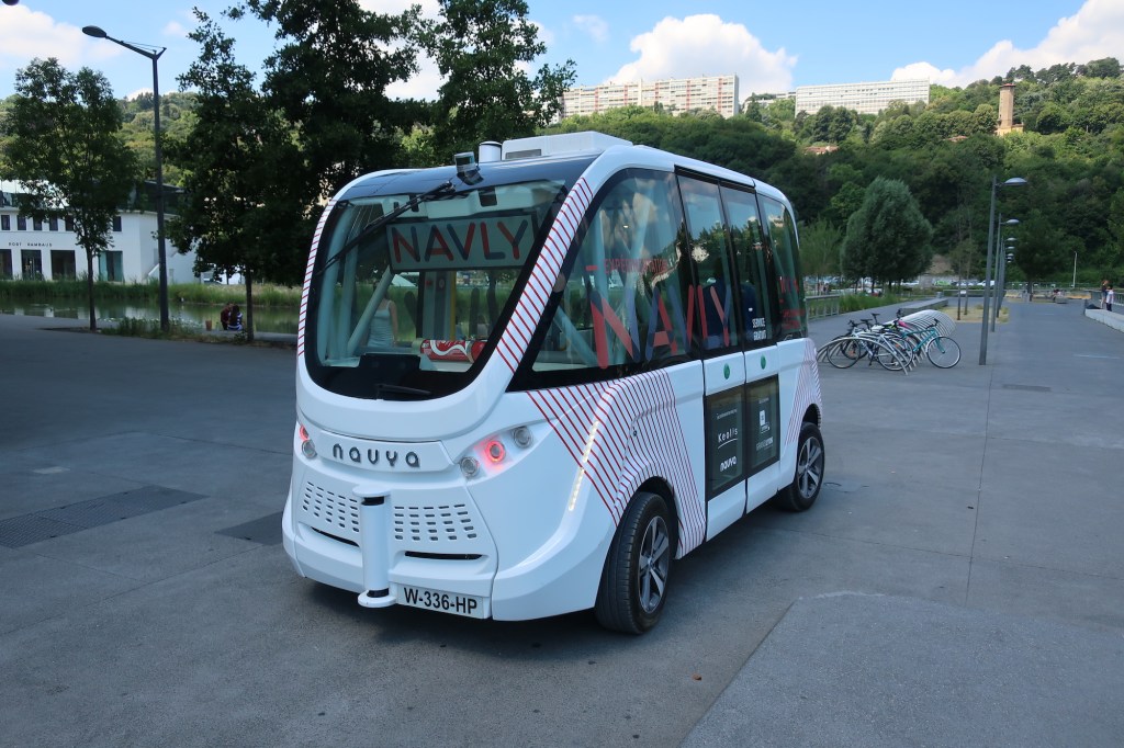 Navya Factory Visit – The Last Driver License Holder…