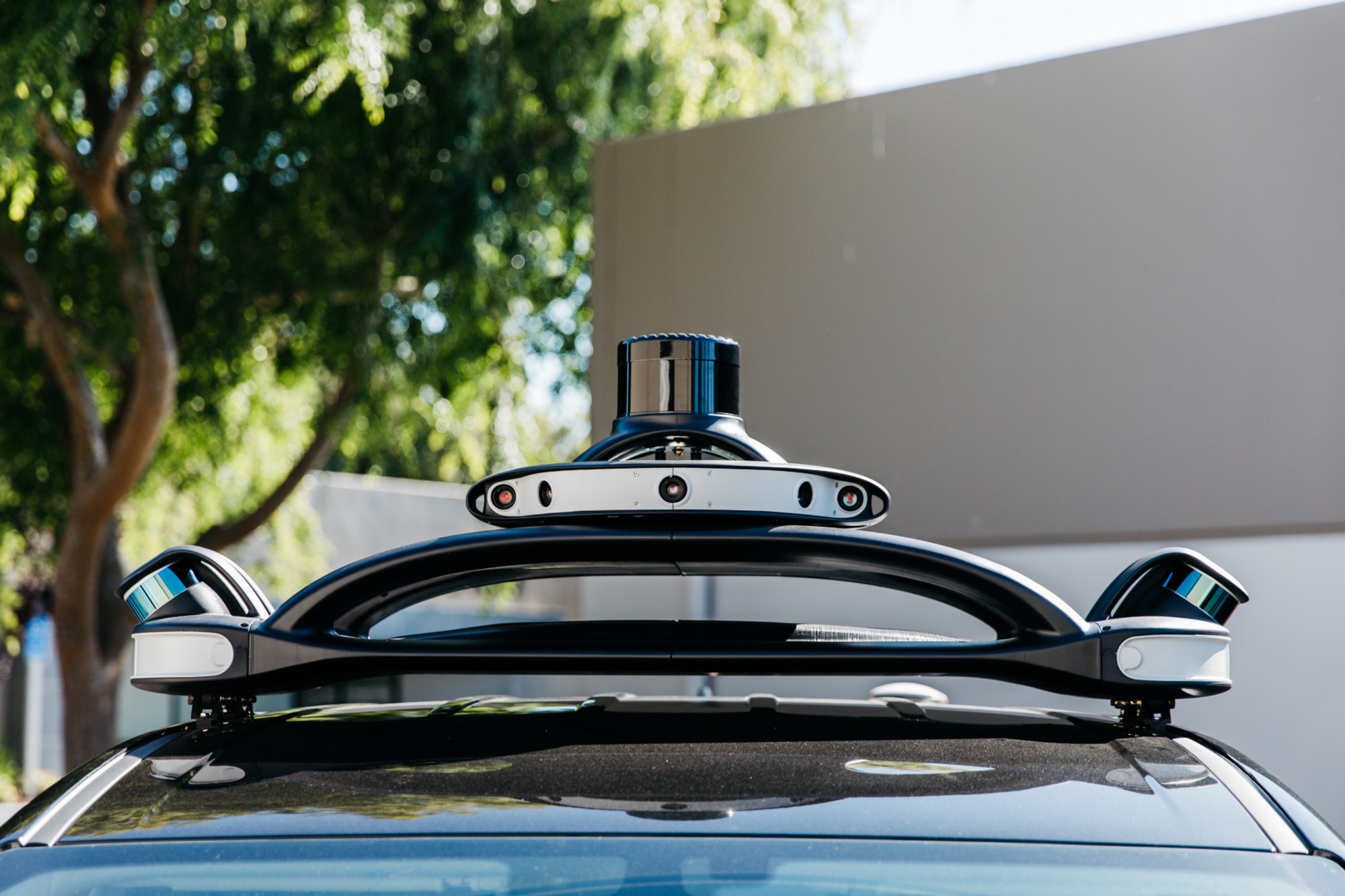 Voyage Unveils Next Generation Of Its Robotaxis – The Last Driver ...