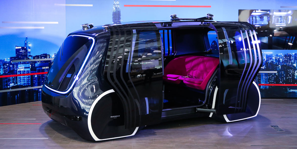 Door Concepts For Autonomous Cars – The Last Driver License Holder…