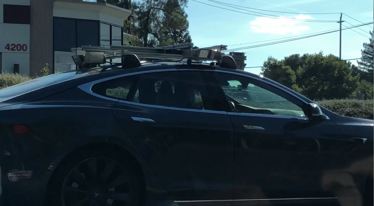 Is Tesla testing LiDARs, after all? – The Last Driver License Holder…