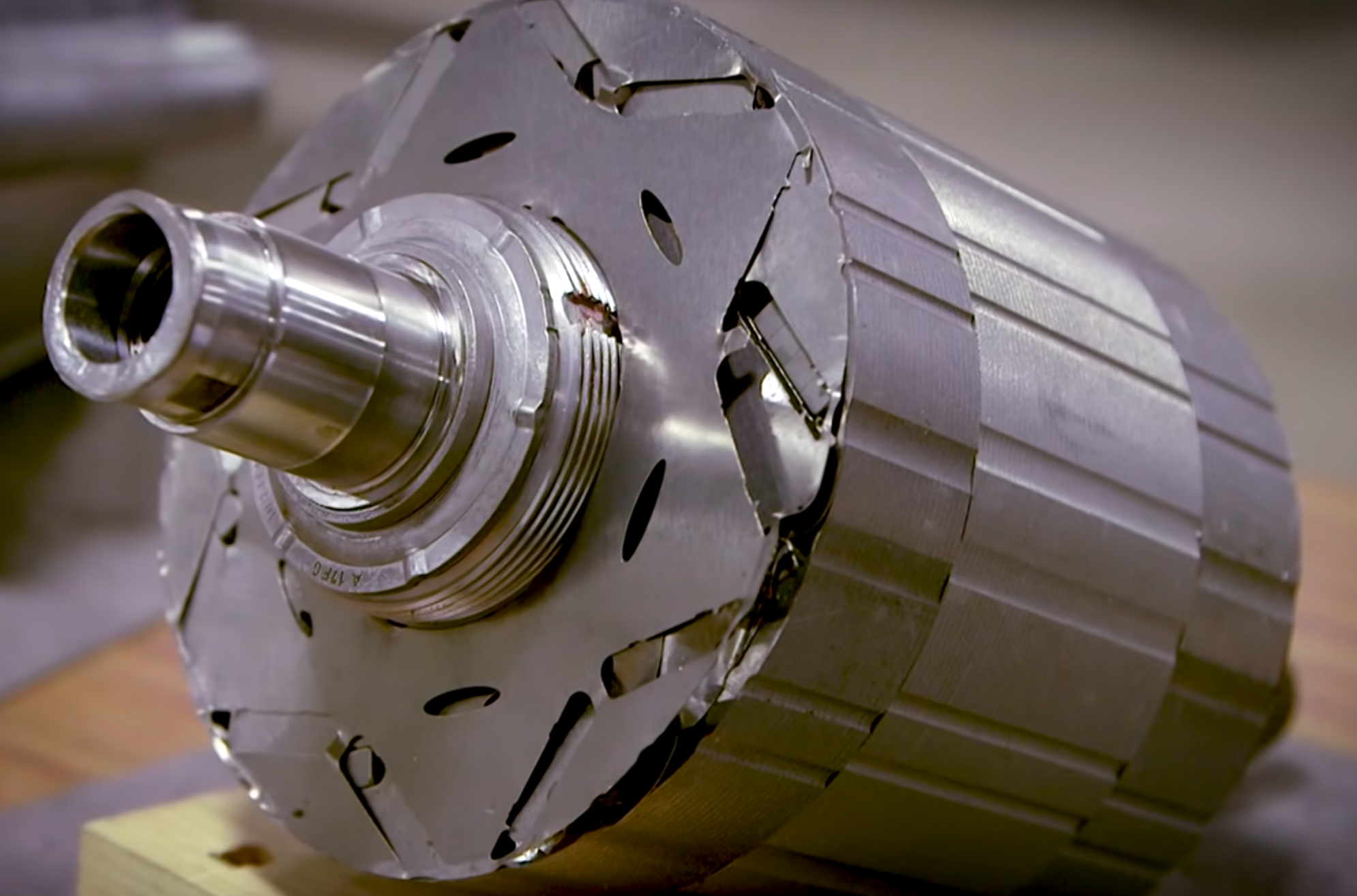 Halbach Array in Model 3 – The Last Driver License Holder…