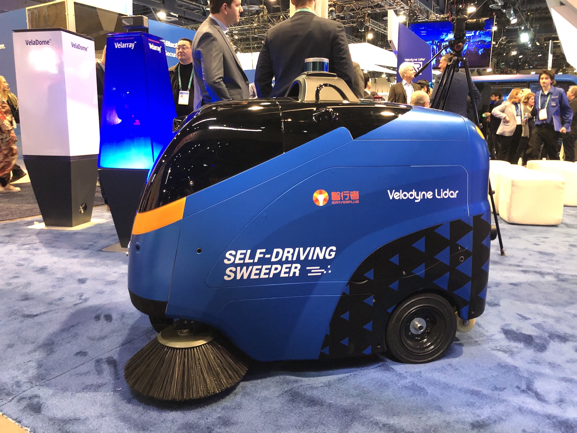 Autonomous Street Sweeper – The Last Driver License Holder…