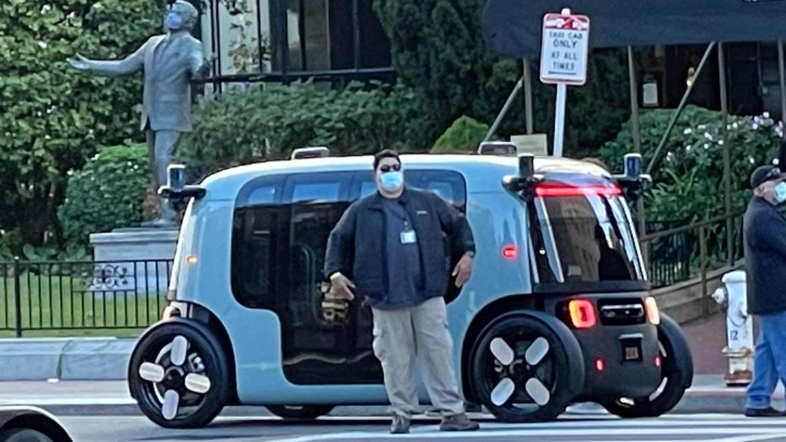 Newly Developed Zoox-Vehicle Spotted Before Reveal – The Last Driver ...