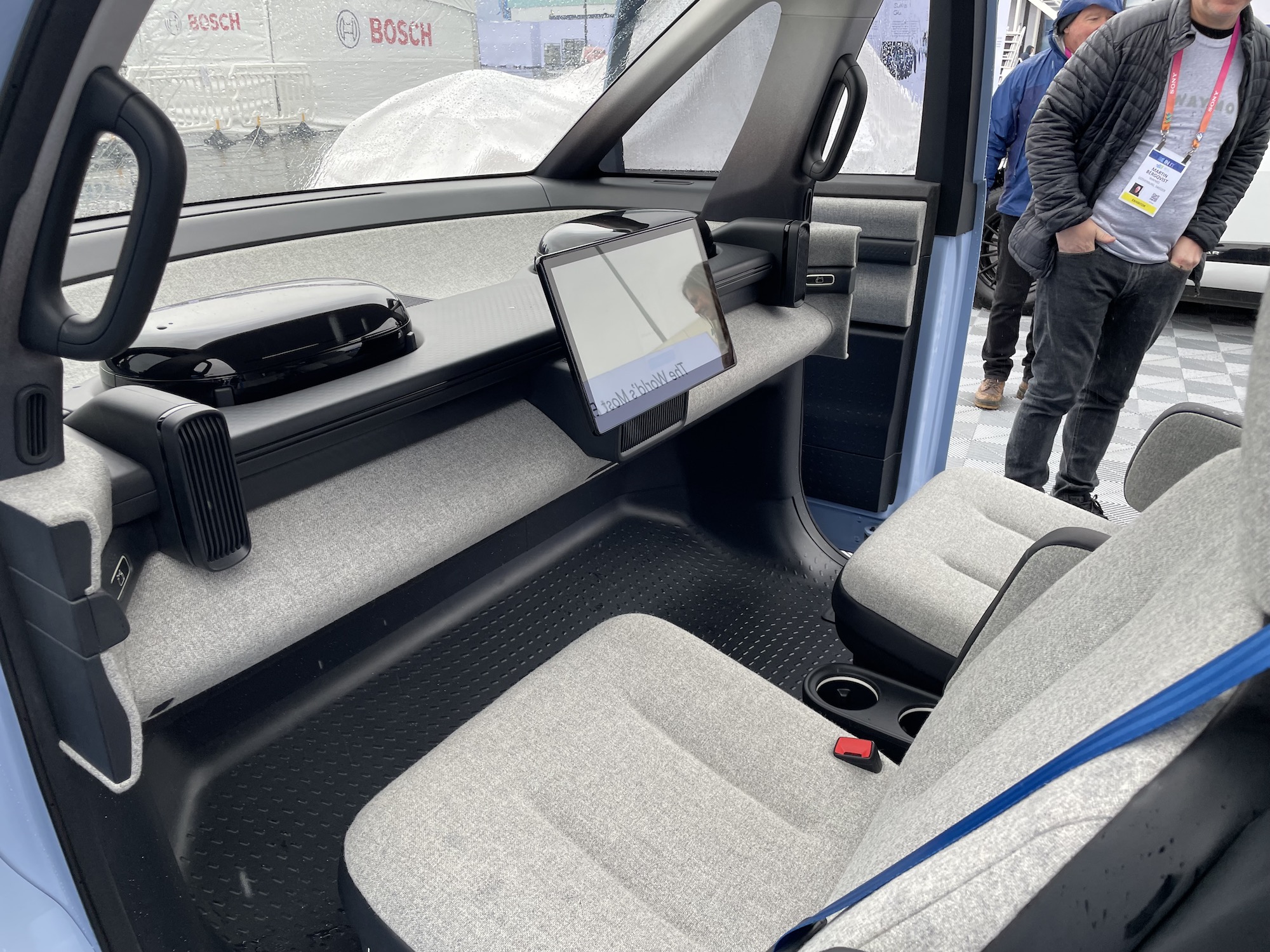 Waymo’s New Robotaxi Without Steering Wheel – The Last Driver License ...