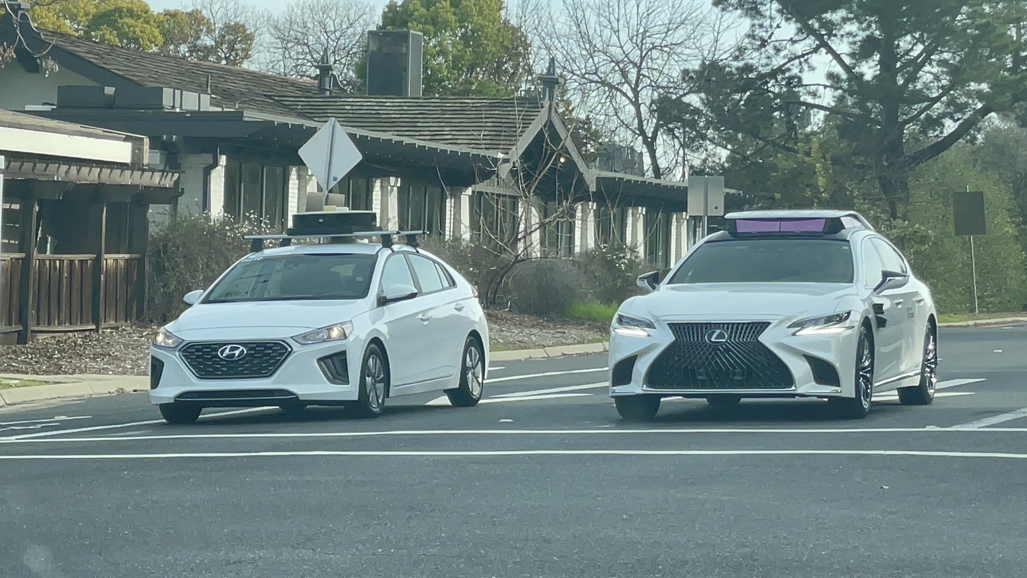 Two Woven Planet Vehicles Spotted in Los Altos – The Last Driver ...