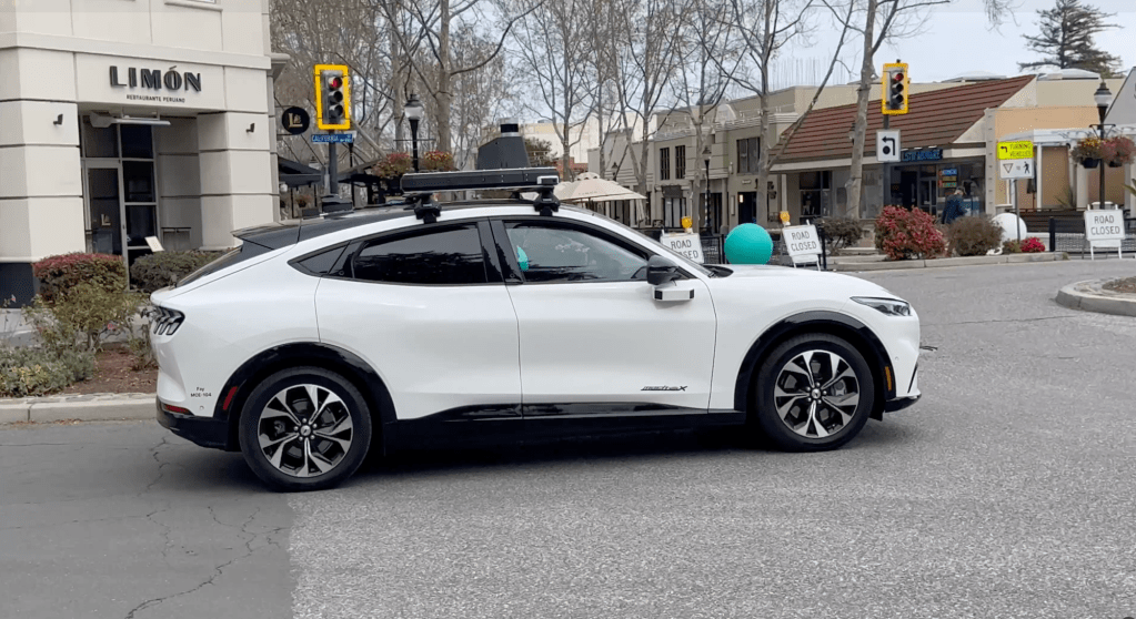 Possible Wayve Vehicle Spotted in Mountain View – The Last Driver ...