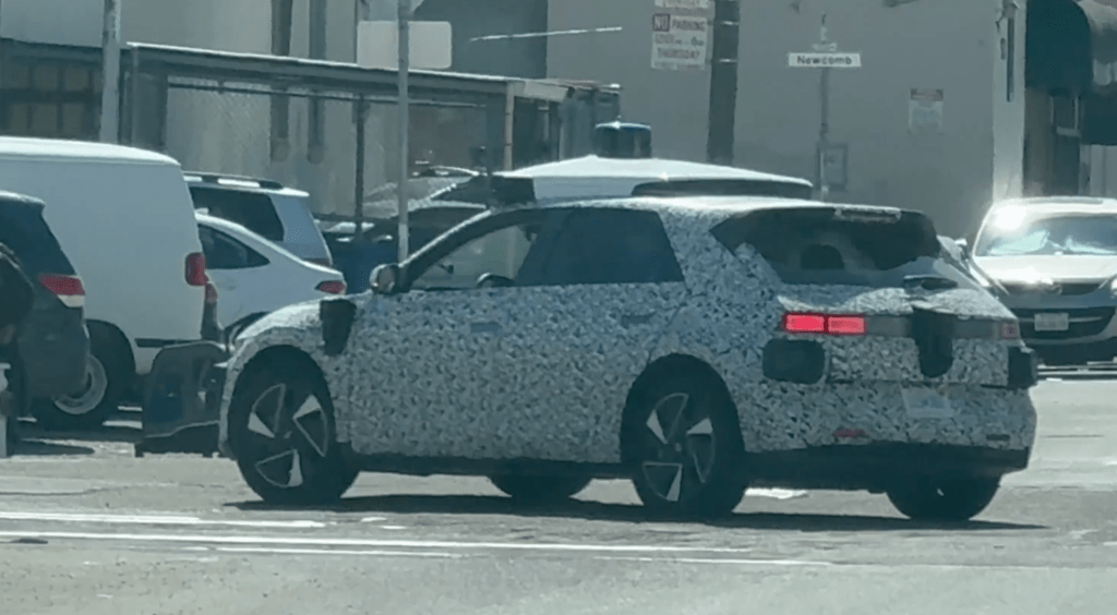 Waymo Ioniq 5 Spotted in San Francisco – The Last Driver License Holder…